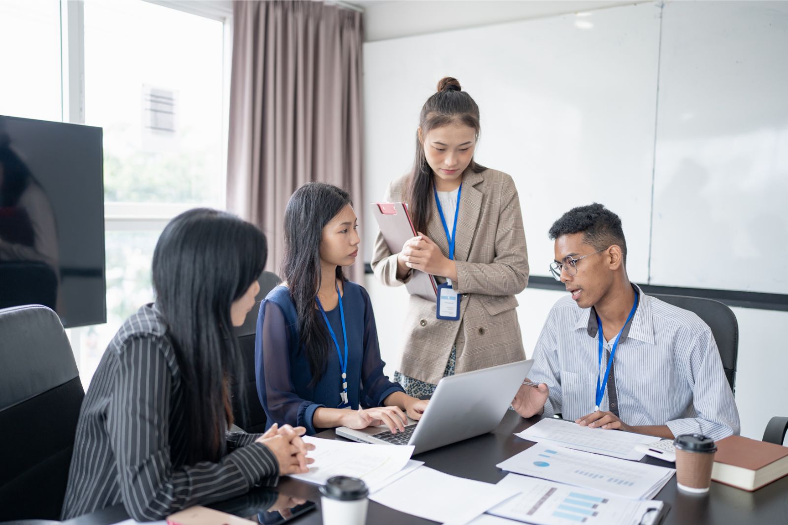 Why an Offshore Project Manager Powers Global Growth - Outsourced