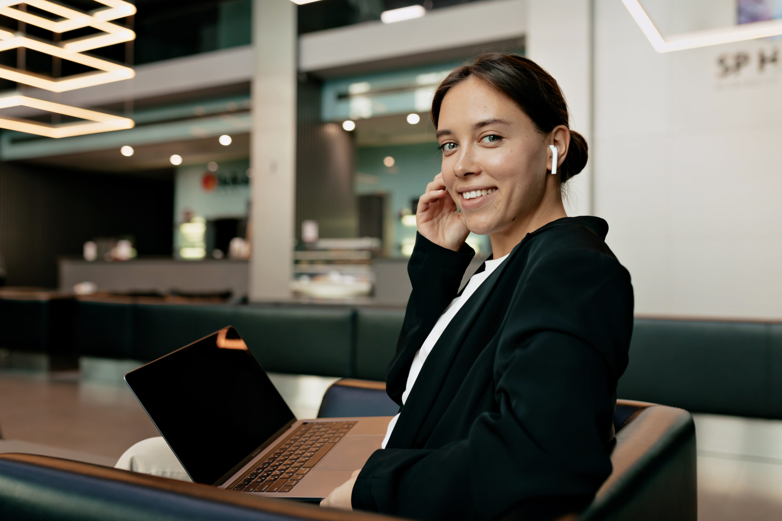 Hire Remote Business Development Representatives in Colombia - Outsourced